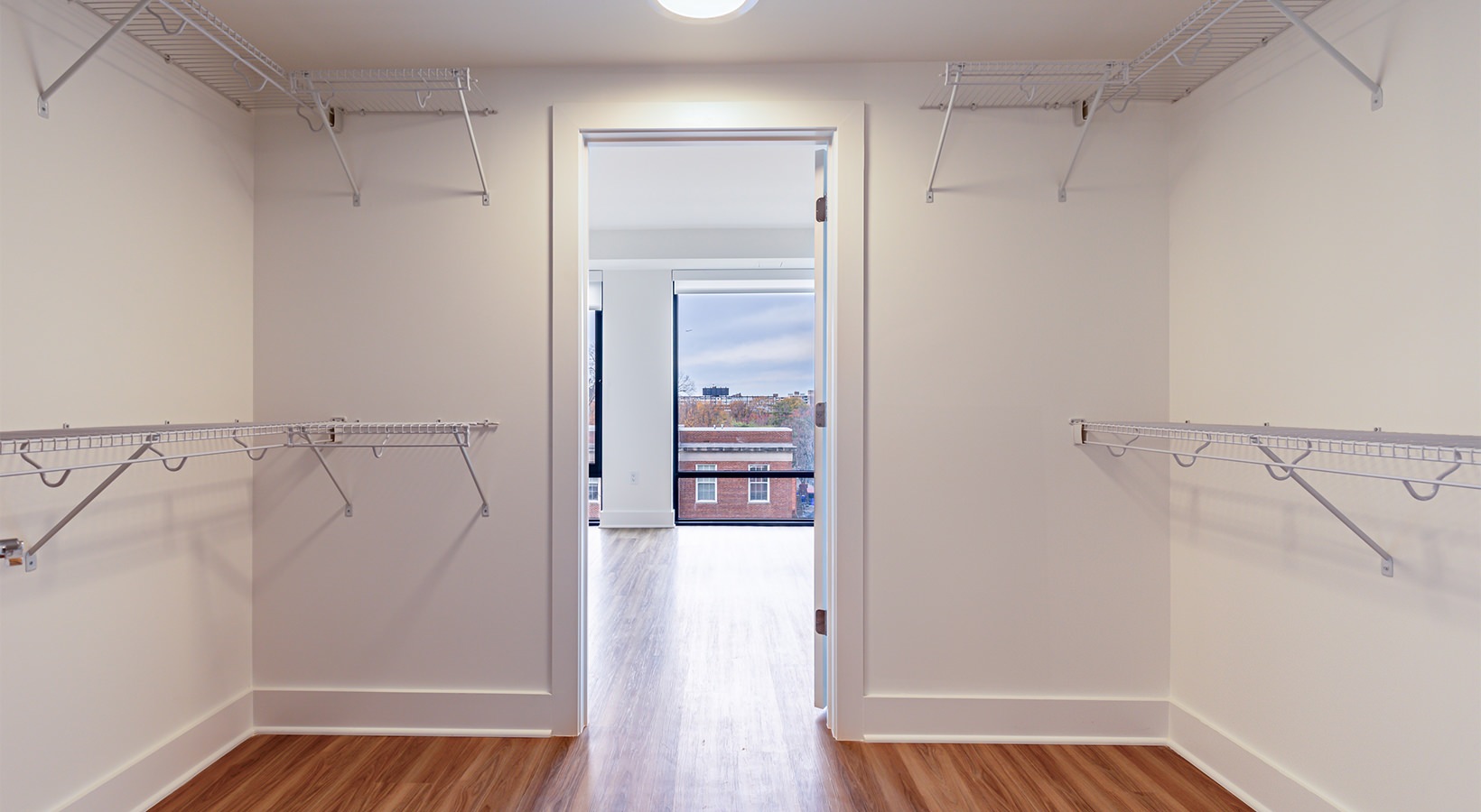 rentals in Washington, DC | J.Coopers Row