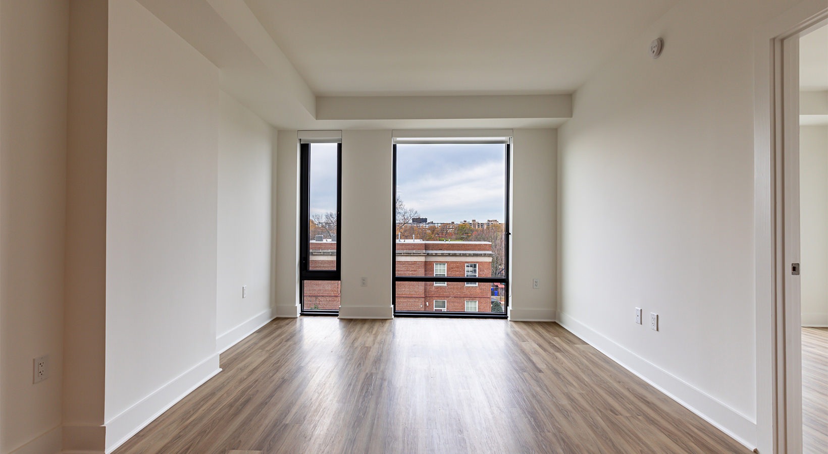 rentals in Washington, DC | J.Coopers Row